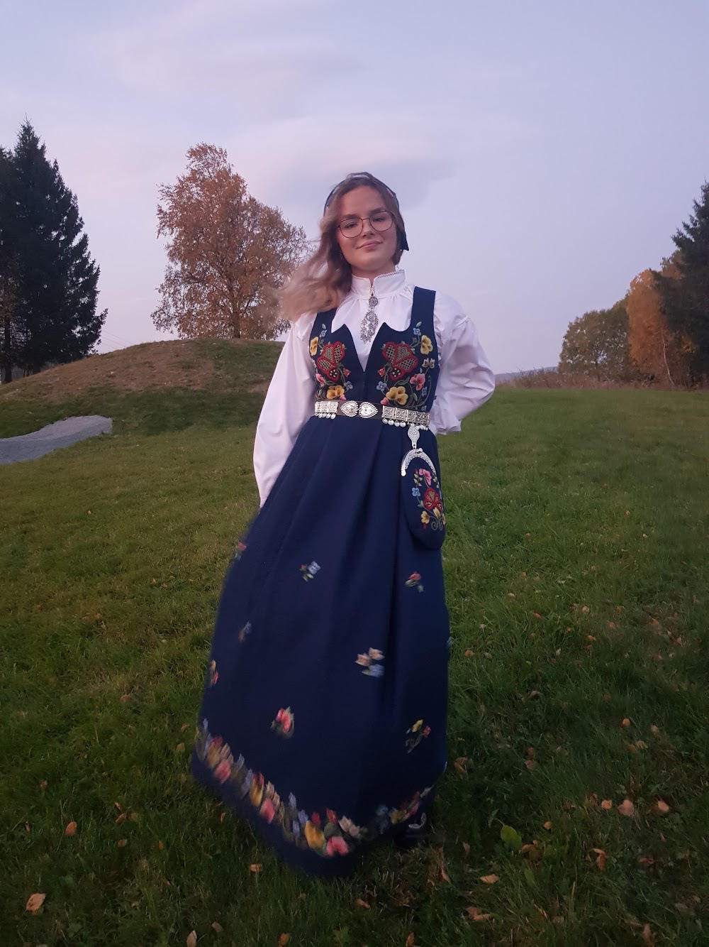 Er det mulig å brodere bunaden selv? - Broder Gudbrandsdalens festdrakt